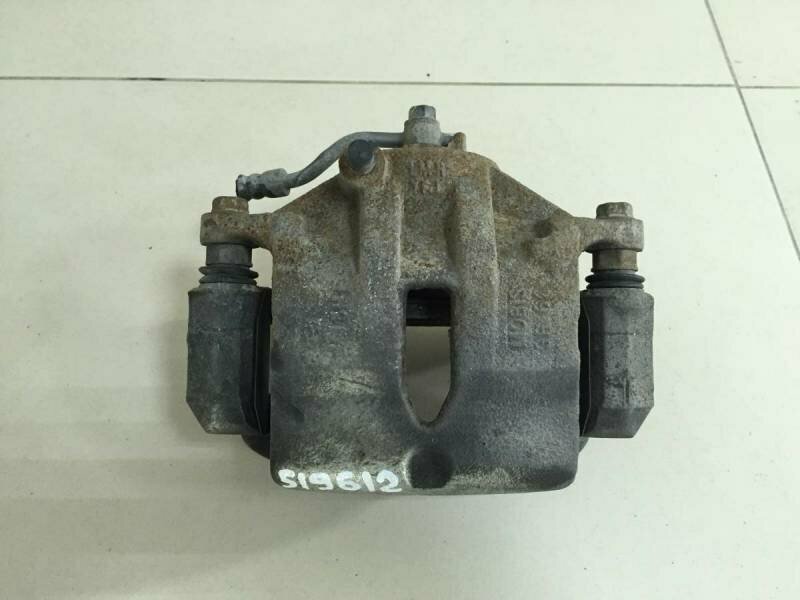 Суппорт передний правый Hyundai ix35 LM 2010-2015 кат.номер: 581302Y050