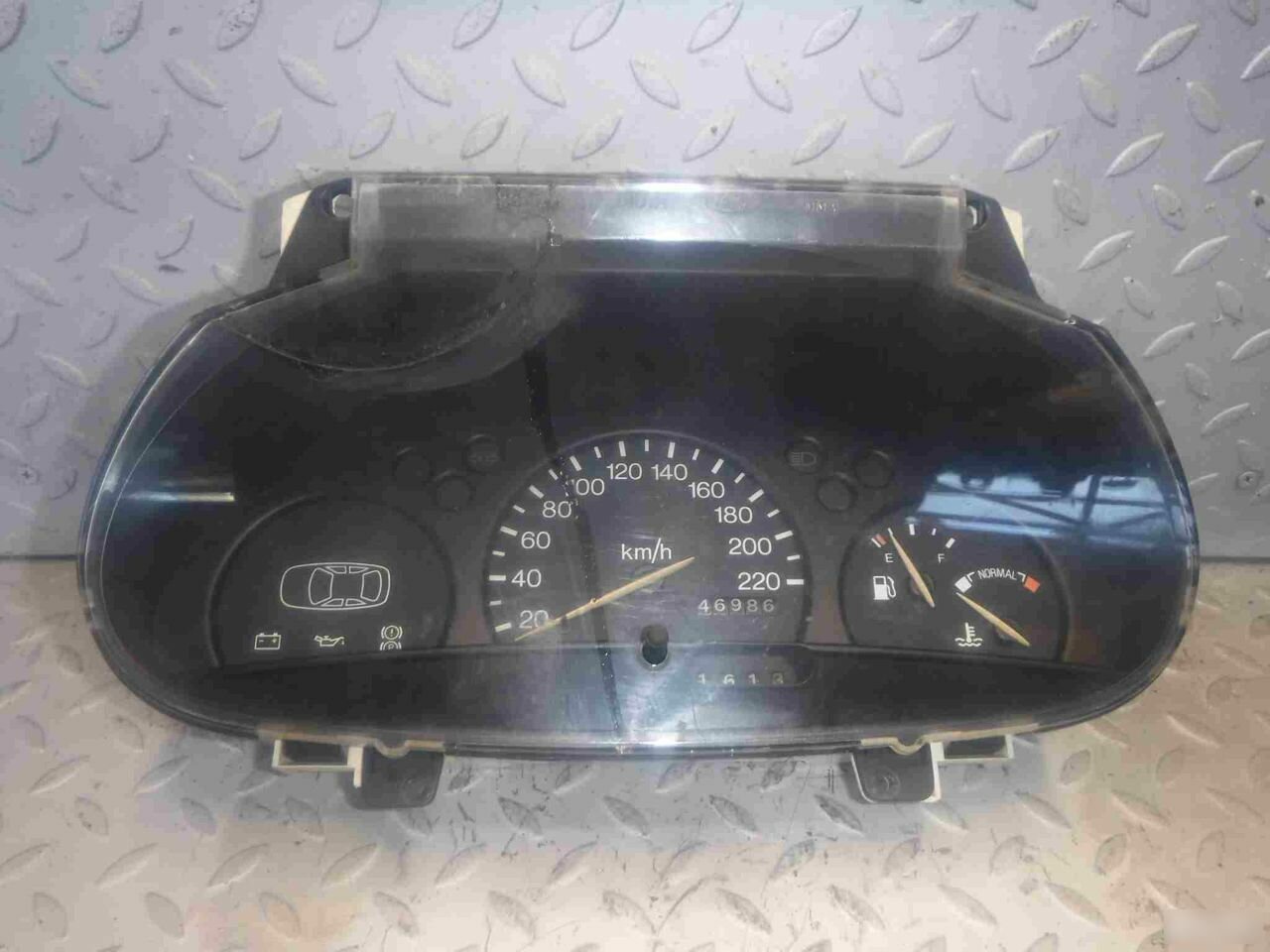 Панель приборов Ford Fiesta Mk4 (1995—1999) 96FB10849AD