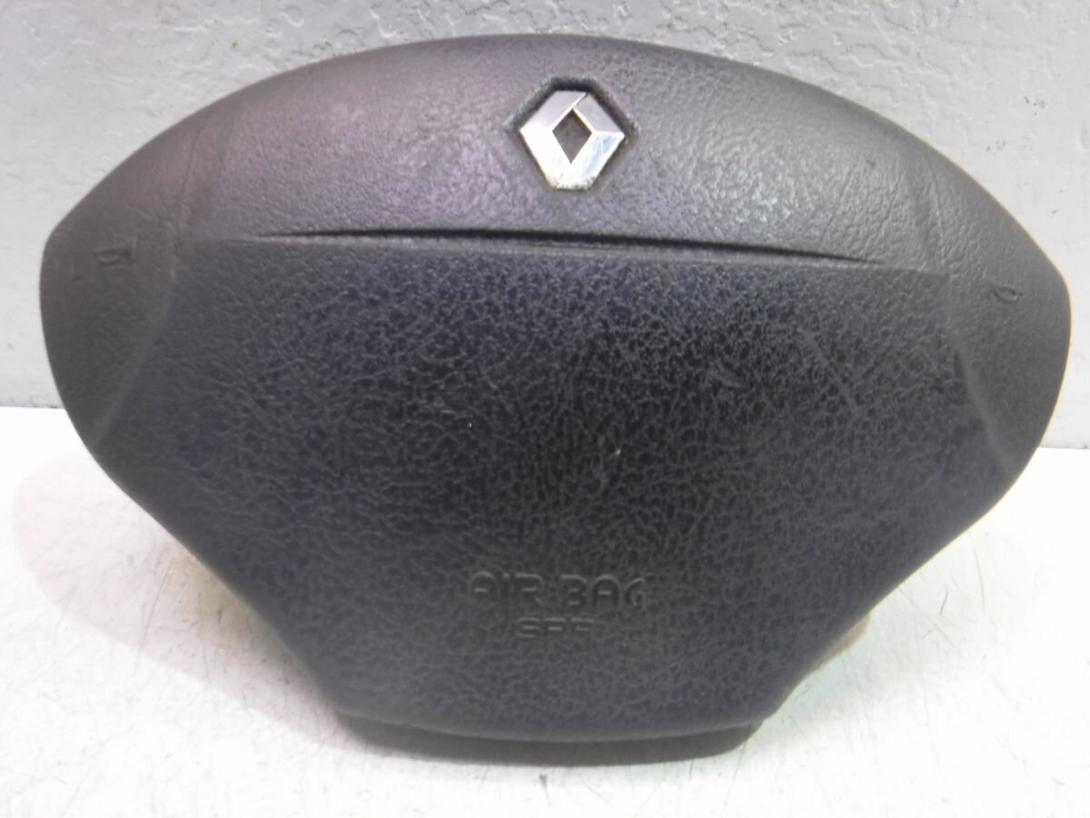 Подушка безопасности в рулевое колесо Renault Kangoo I рестайлинг (2003—2009) 8200350772A