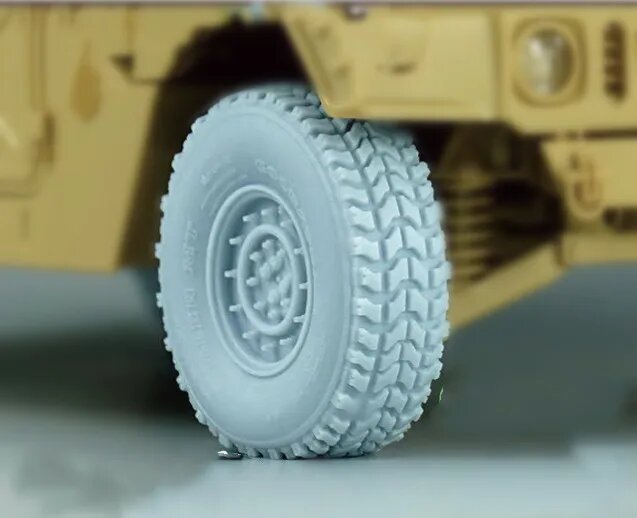 Полимерные колеса EVANOVM для M1114 1/35