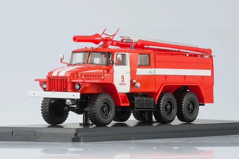 Модель пожарной машины Урал coolmodel 1/43 металл SSM1231 9