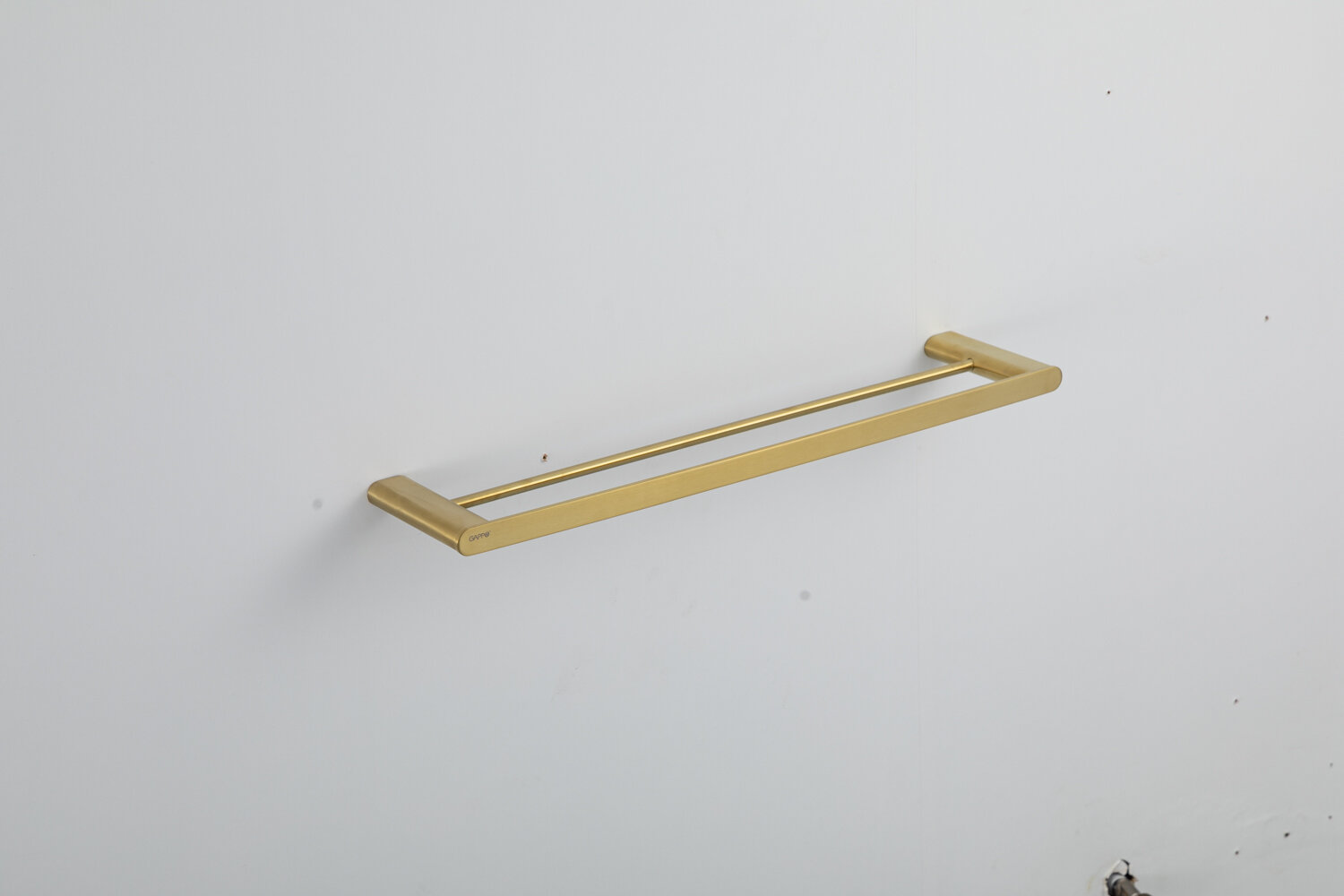 Полотенцедержатель для ванной Gappo G30909-3, двойной, цвет сатин золотой