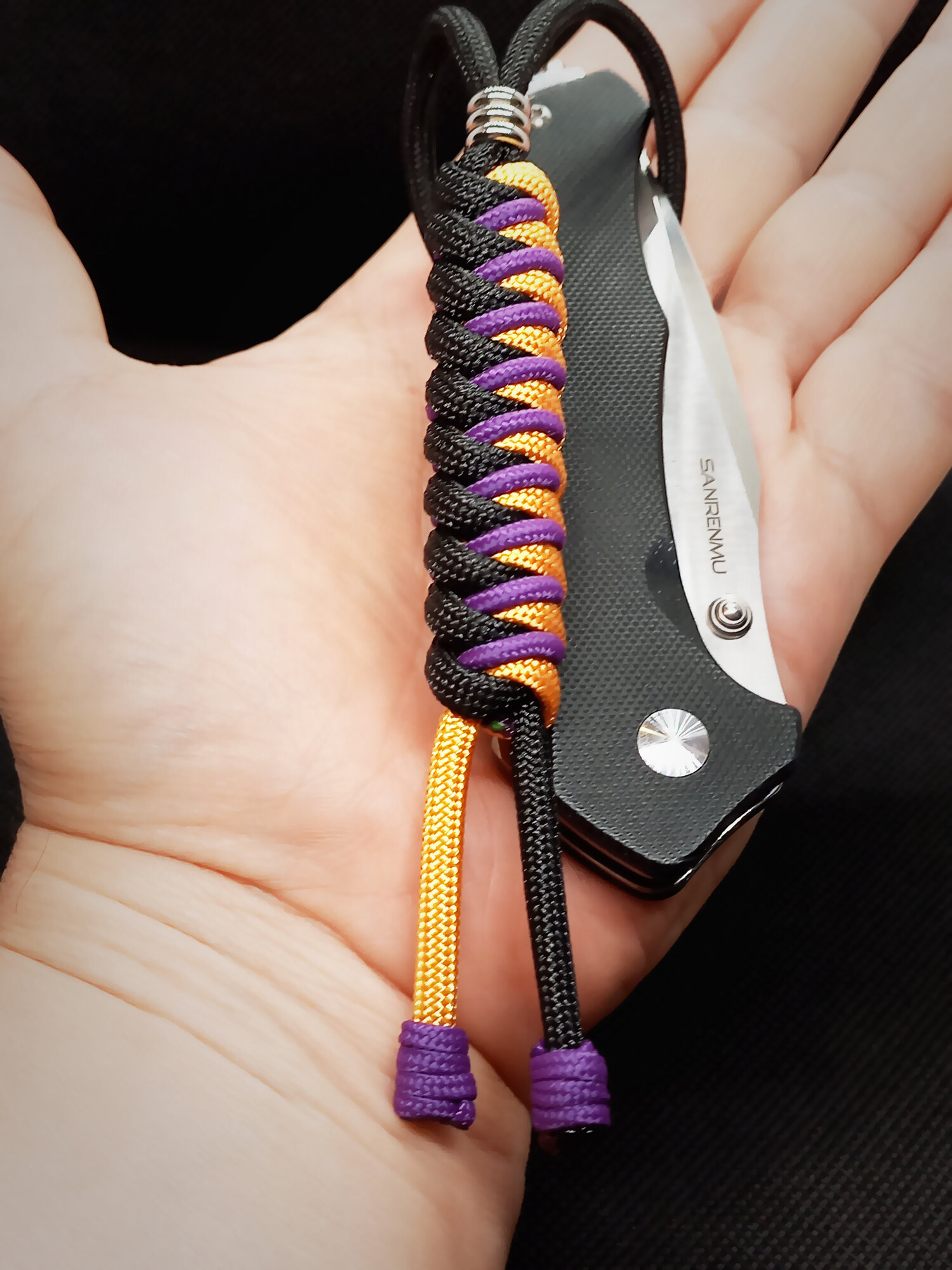 Темляк для ножа AZTEC-GOLD из паракорда, черный/желтый/фиолетовый, 21 см