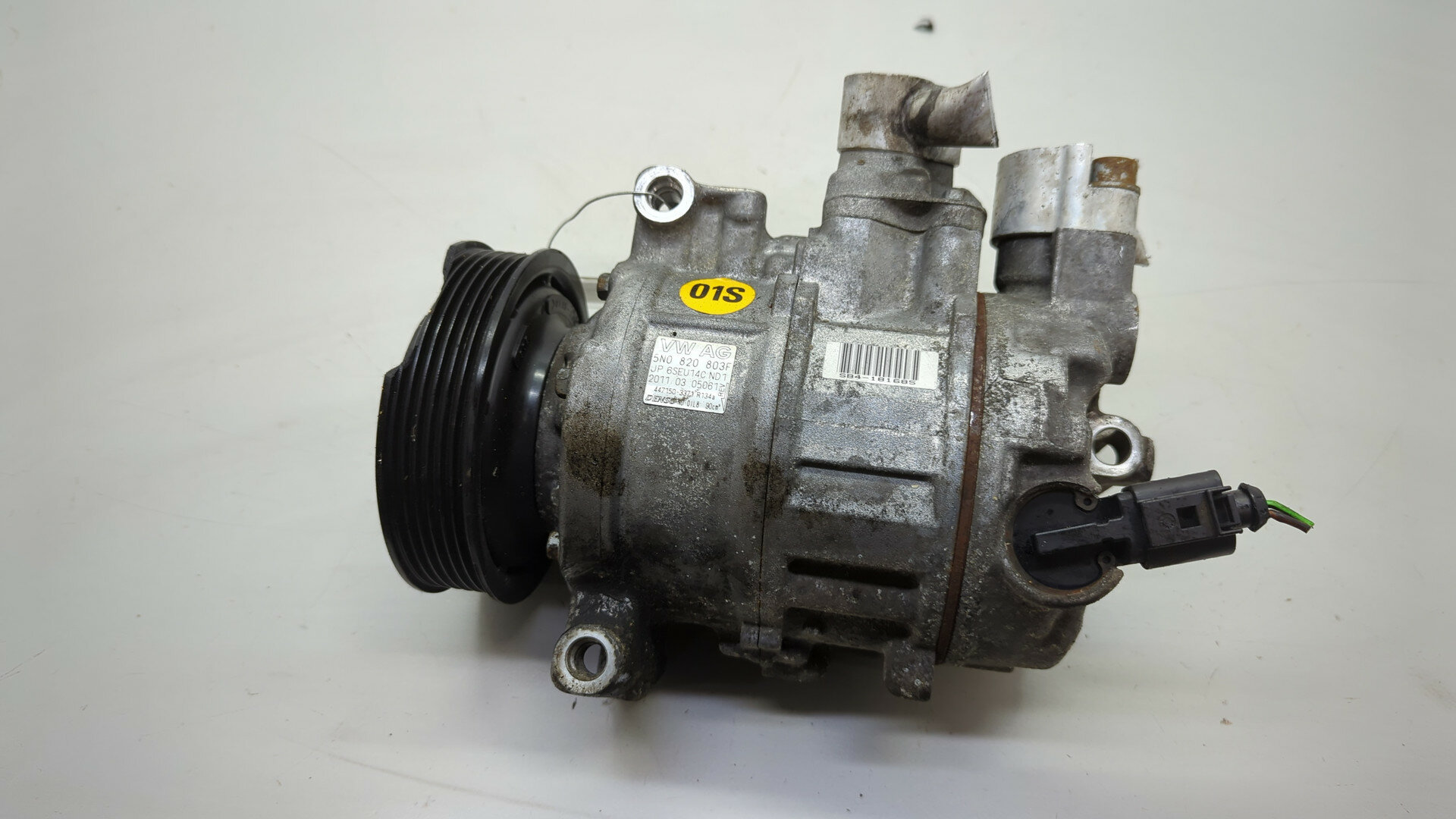 Компрессор кондиционера Skoda Rapid Б/У