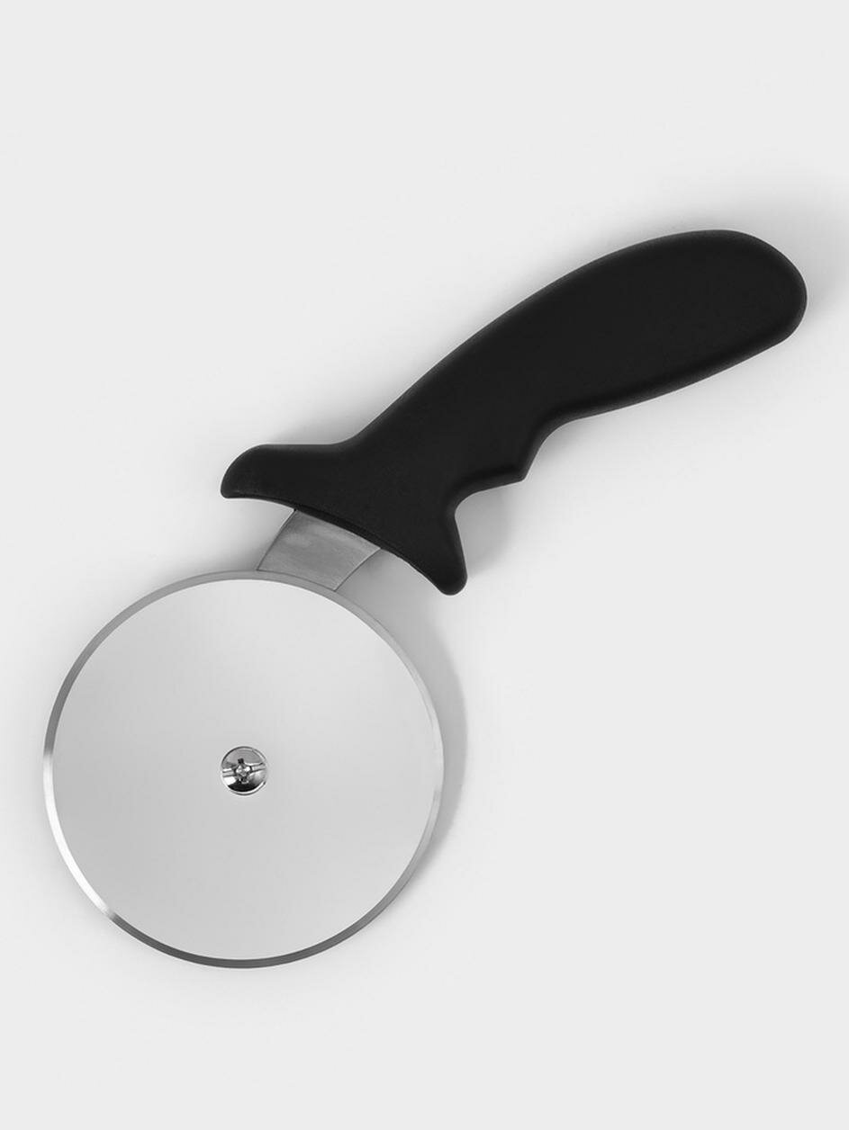 Нож для пиццы Доляна, сталь, диск 10см, толщина лезвия 1мм, мытье в посудомойке