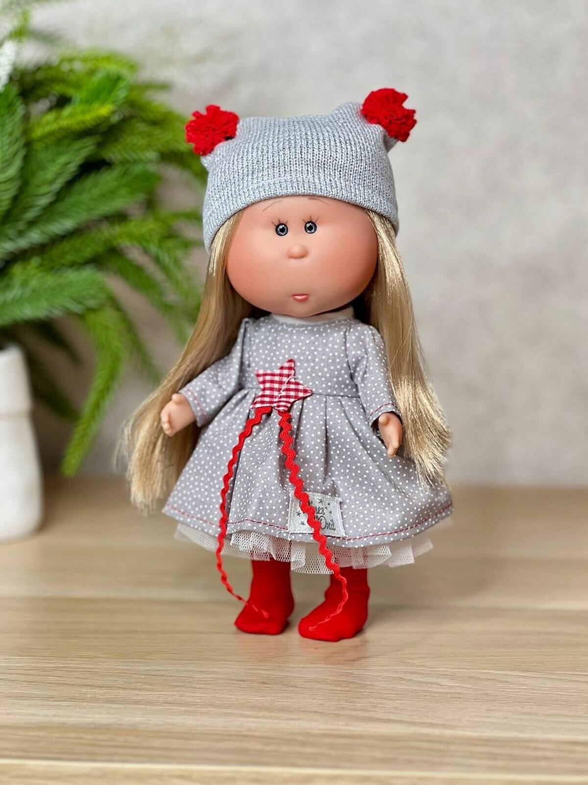 Кукла для девочки виниловая 23 см Маленькая Мия (3184)