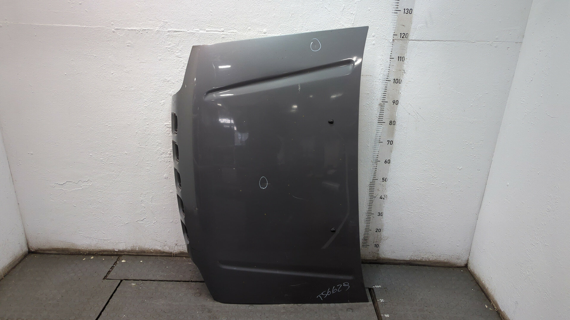 Капот Suzuki Jimny Б/У