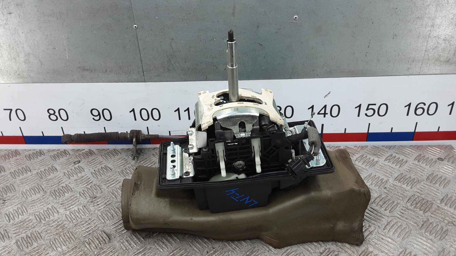 Кулиса КПП AUDI A8 D3, Номер 4E2713195B, 4E0713095A