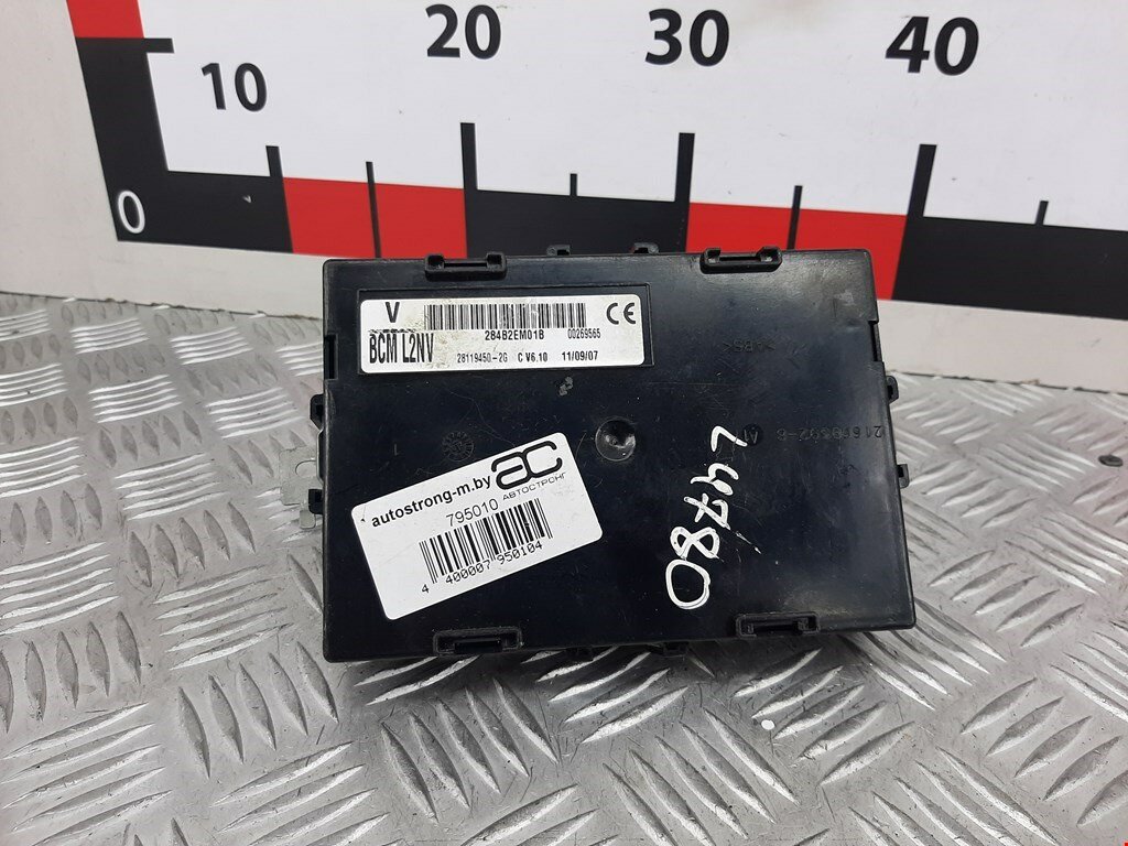 Блок управления бортовой сети (блок управления BCM) Nissan Tiida 1 (C11) 284B2EM03B арт. 795010