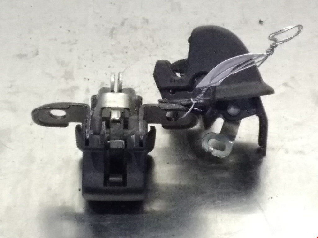 Замок двери распашной левой Renault Logan 1 6001550300 арт. 821029