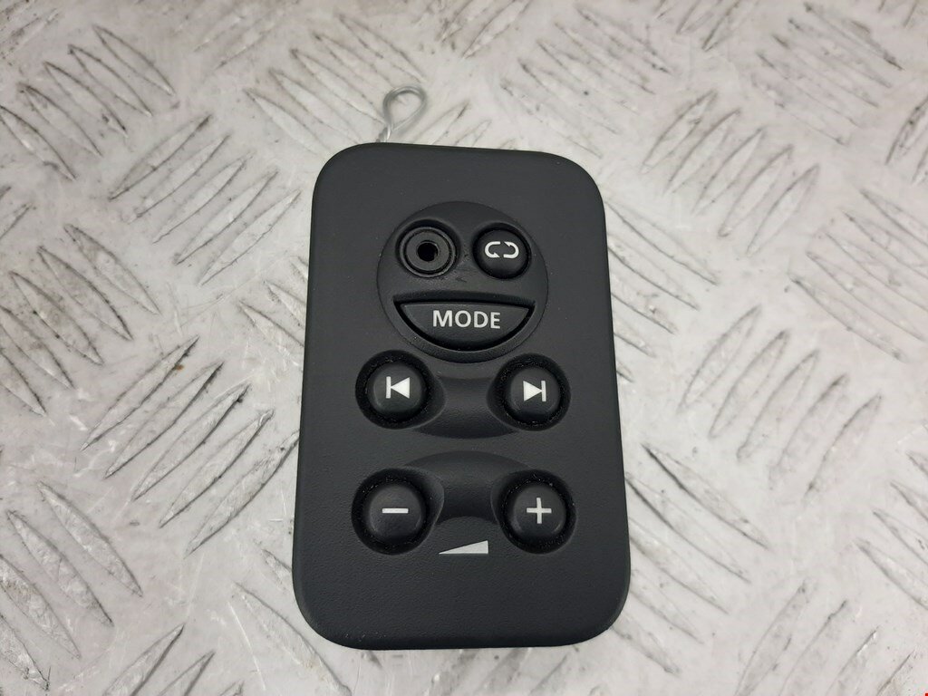 Блок мультимедиа Land Rover Discovery 3 XQF500040 арт. 832700