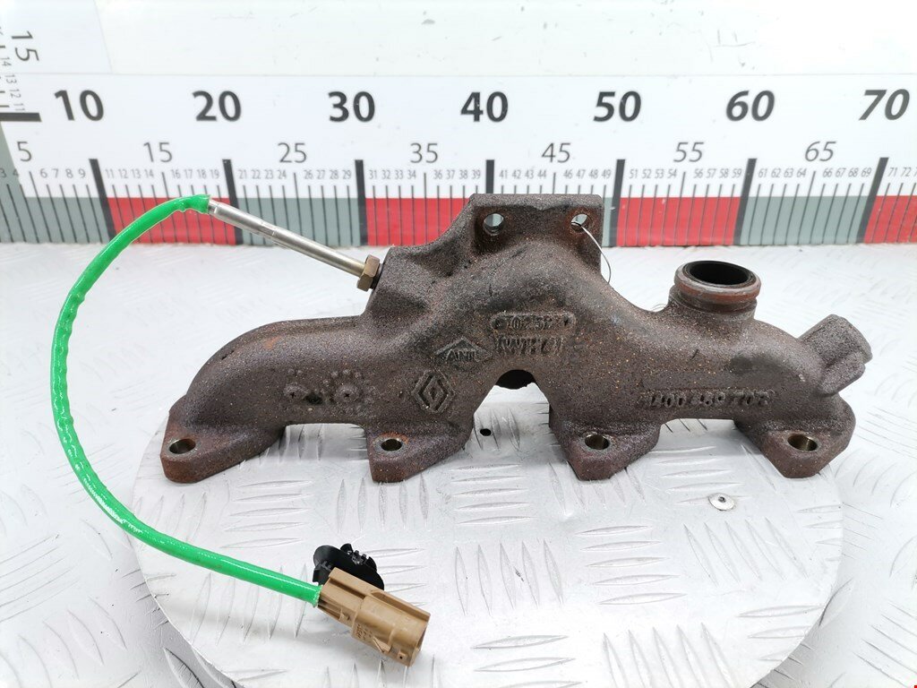 Коллектор выпускной Renault Clio 3 140044068R арт. 1622712