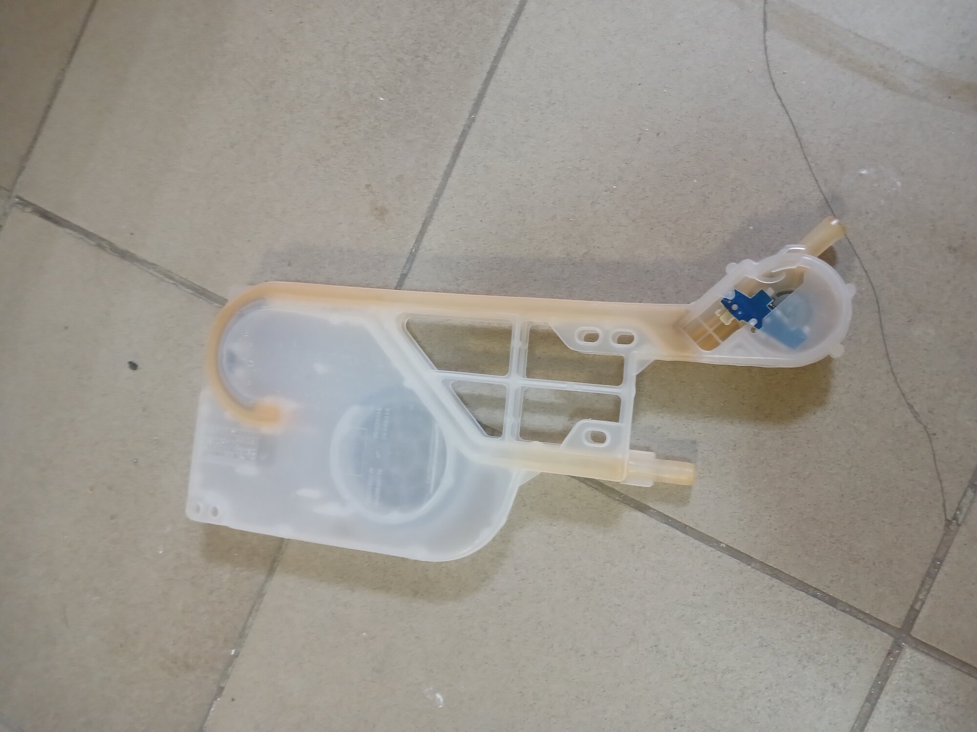 Гидрозатвор -теплообменник посудомойки Ariston