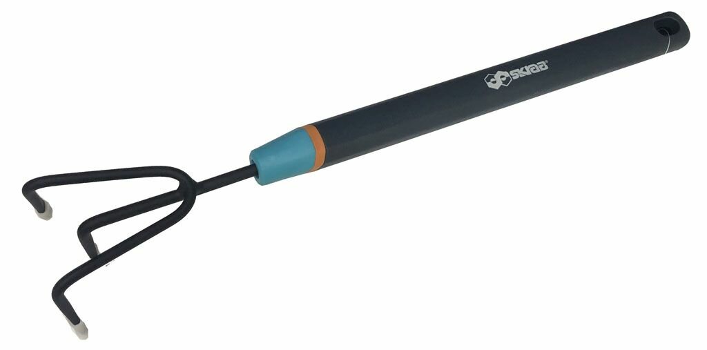 Рыхлитель для почвы 490мм трехзубый PP CS 28562