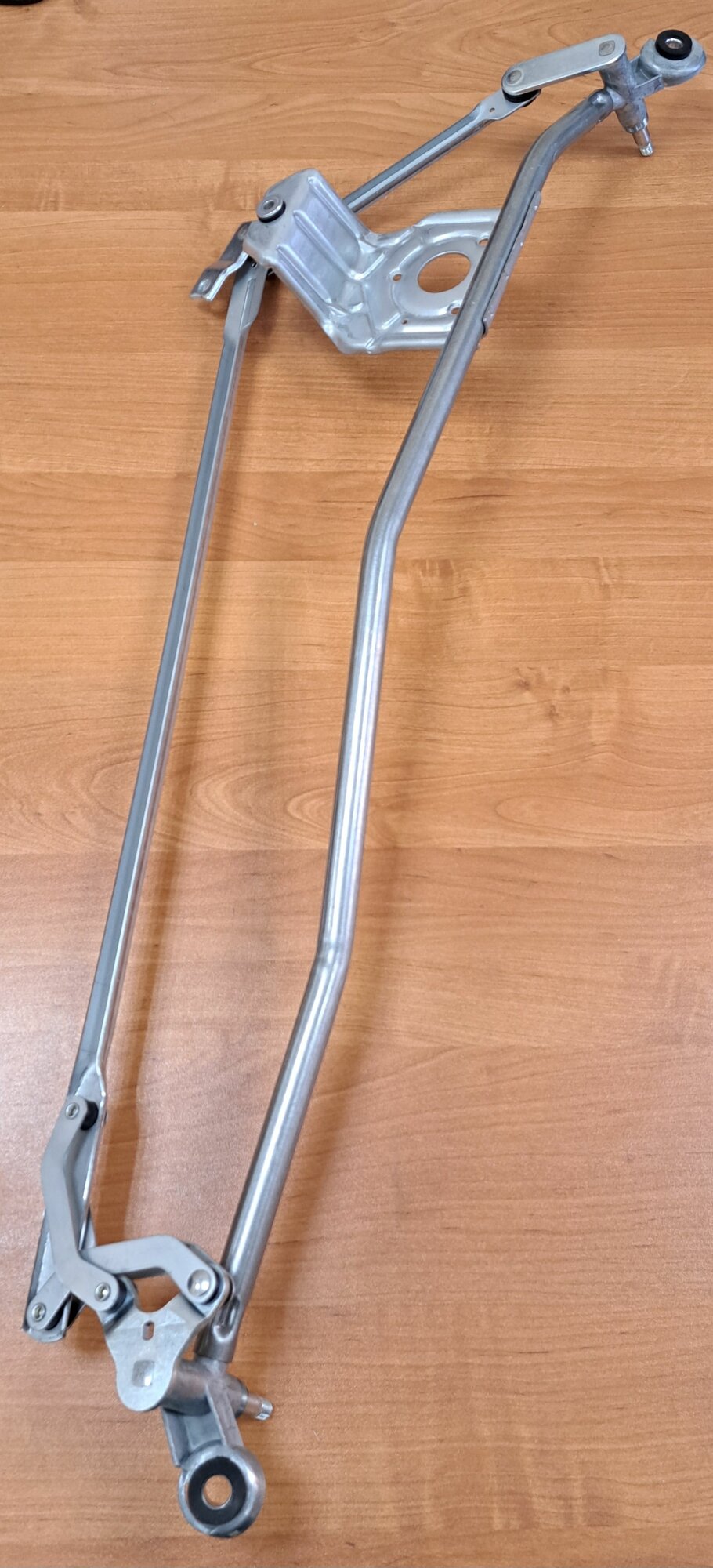 A9738200181 Трапеция стеклоочистителя 2-х щёточная, КамАЗ, MERCEDES-BENZ (ан. 5490-9738200181)