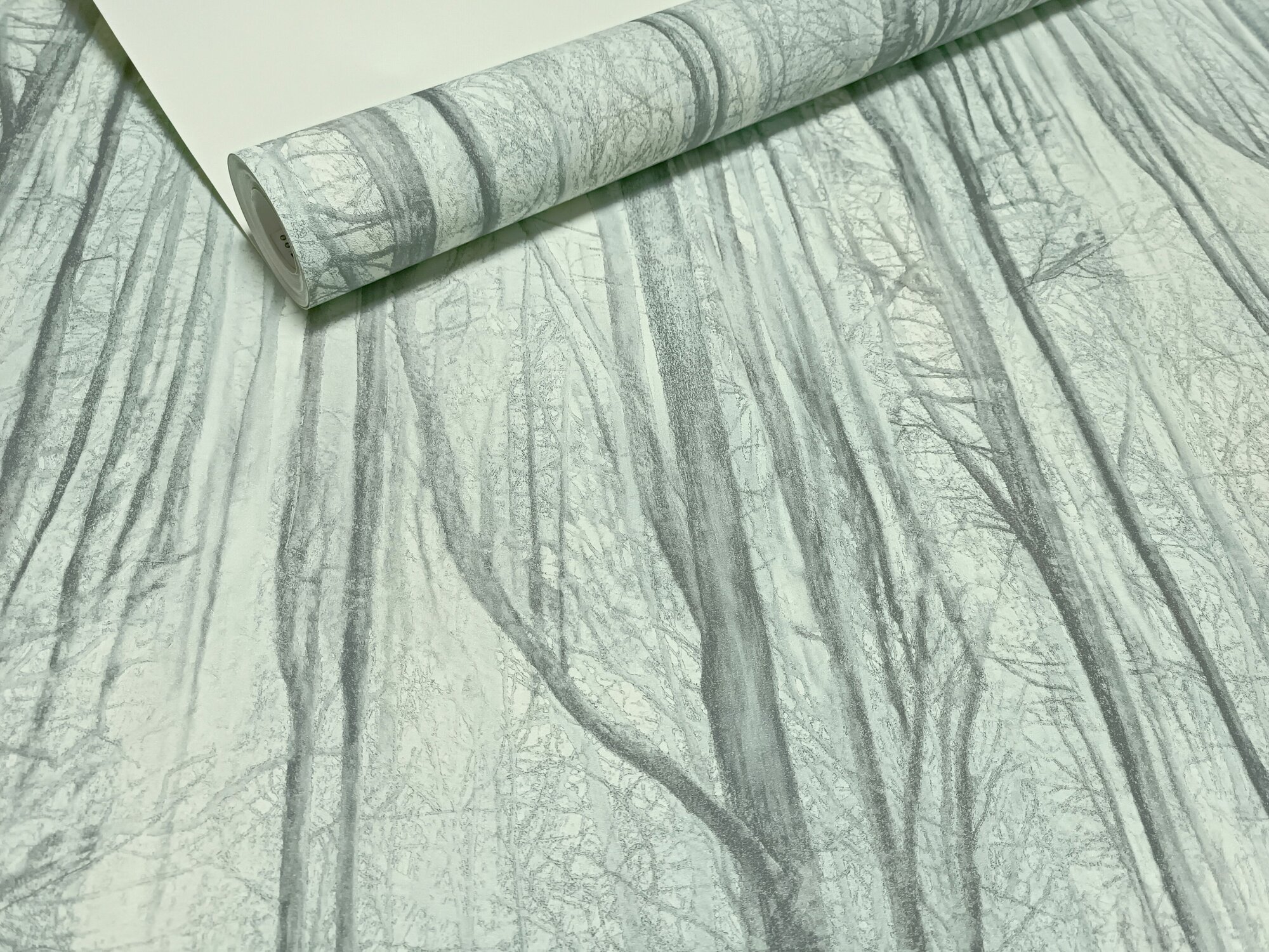 70392-76 Обои виниловые горячего тиснения Лес гладкая фактура 1.06*10м для спальни плотные