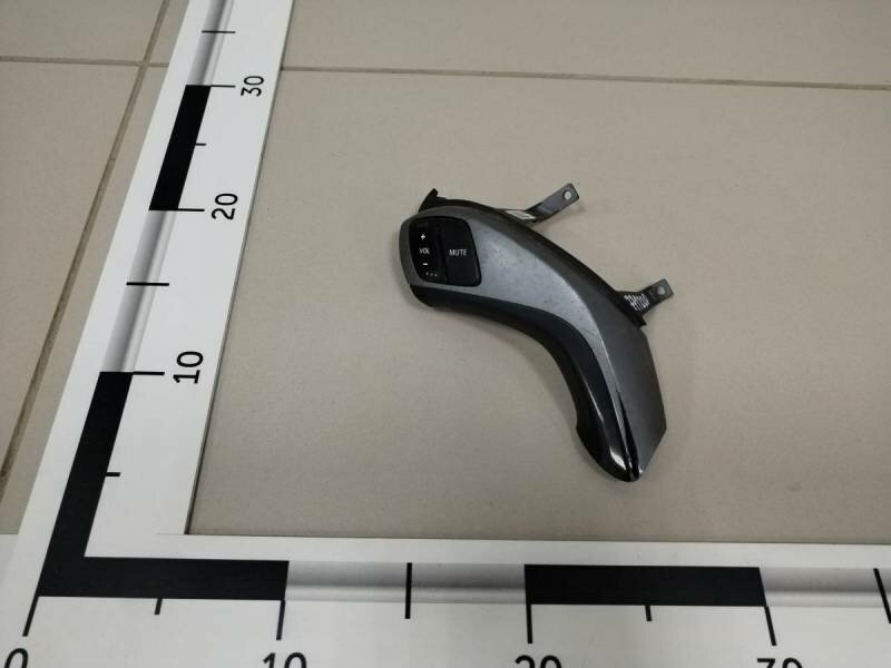 Кнопка многофункциональная Hyundai Elantra MD 2011-2016 кат.номер: 967003X650RY