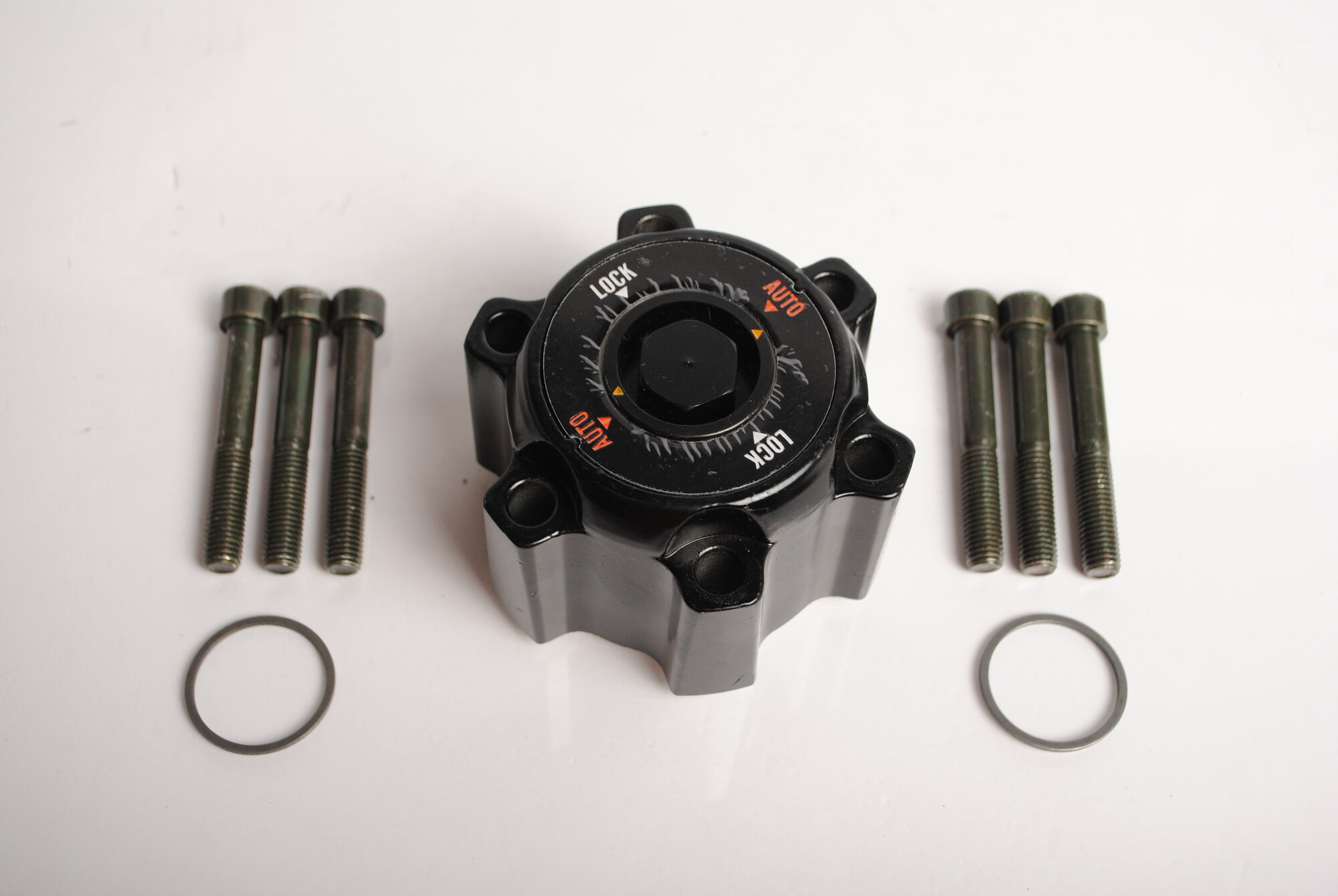 Хаб автоматический 40250-VB200 Powertec Nissan