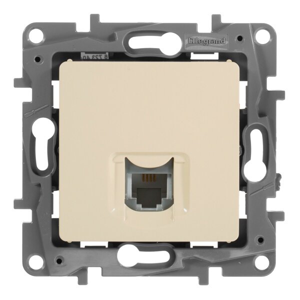Розетка компьютерная Legrand Etika 1xRJ45 кат. 5e UTP, слоновая кость (бежевый) 672341