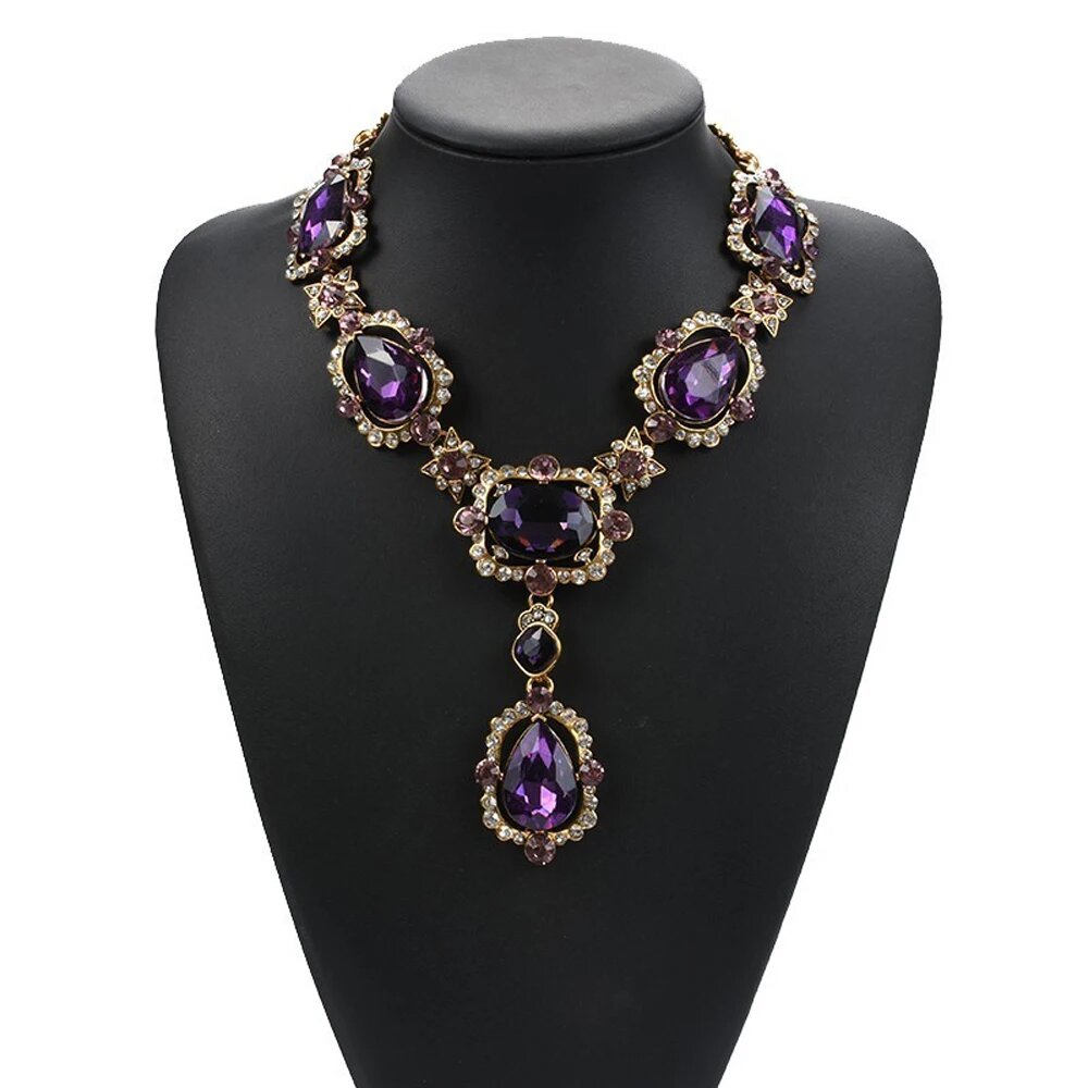 Колье