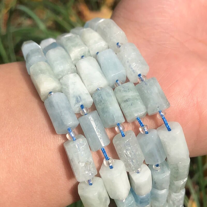 Натуральные граненые бусины аквамарин 8-11 мм Aquamarina