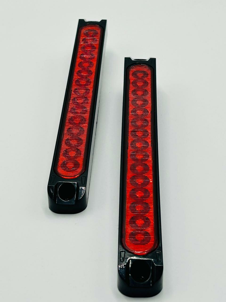 Светодиодные Ходовые огни Стробоскоп Красный 2шт