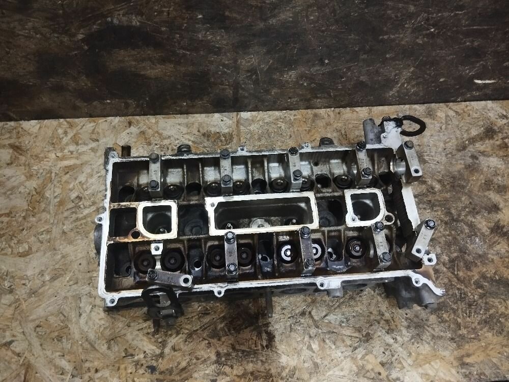 Головка блока цилиндров в сборе L8 Mazda 6 GG Б/У с пробегом
