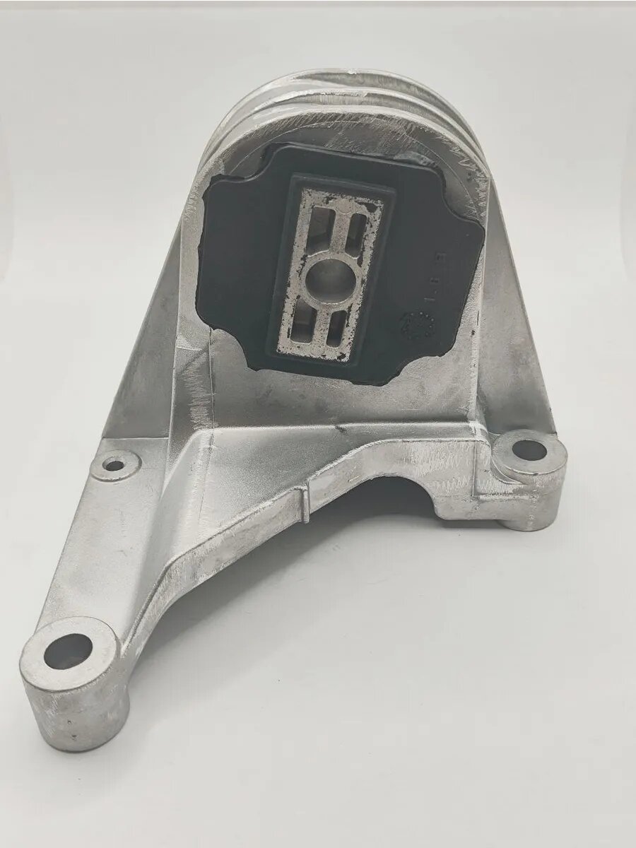 Опора двигателя верхняя