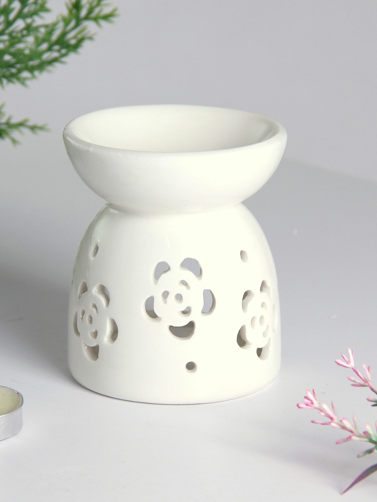 Аромалампа Классика керамика 8,5 см Розочки белая