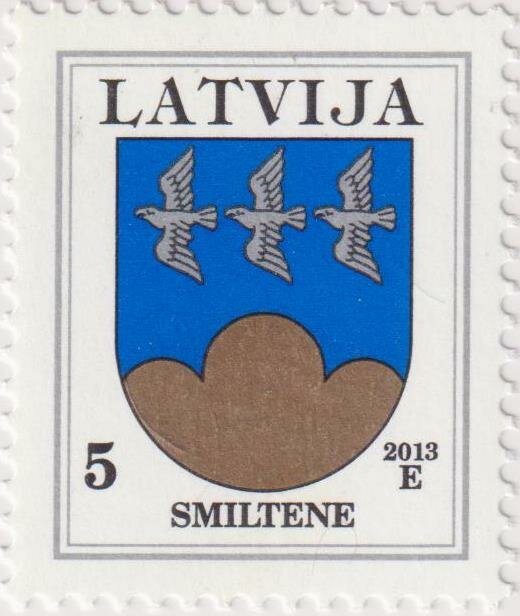 Почтовые марки Латвия 2013г. "Гербы Латвии - Смилтене" Птицы, Гербы MNH