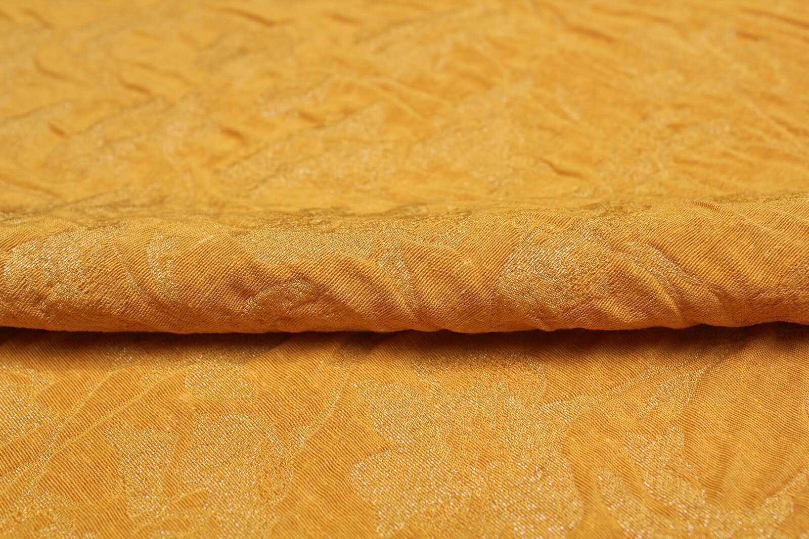 Ткань Жаккард-перламутр в горчичном цвете, ш140см, 0,5 м