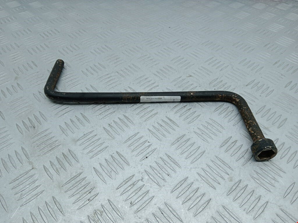 Ключ баллонный BMW 7-Series (E65/E66) 71126758731 арт. 1904244
