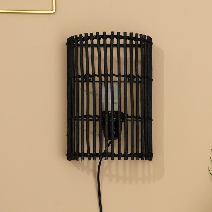 Светильник настенный из ротанга «Бали», 1×120 Вт, Е27, 16×10×23 см, коричневый