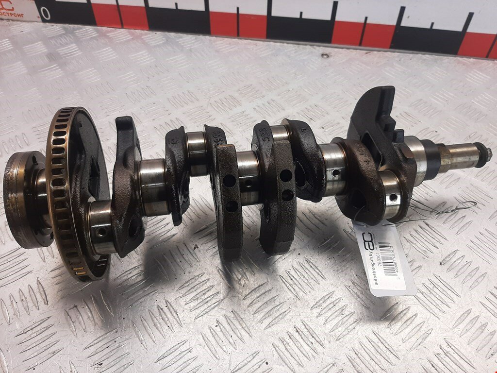 Коленвал (вал коленчатый) Opel Corsa D 55564067 арт. 768361