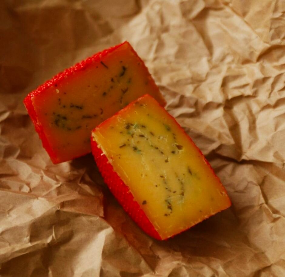 *Качотта с зеленой аджикой* сыр ручной работы 1кг.