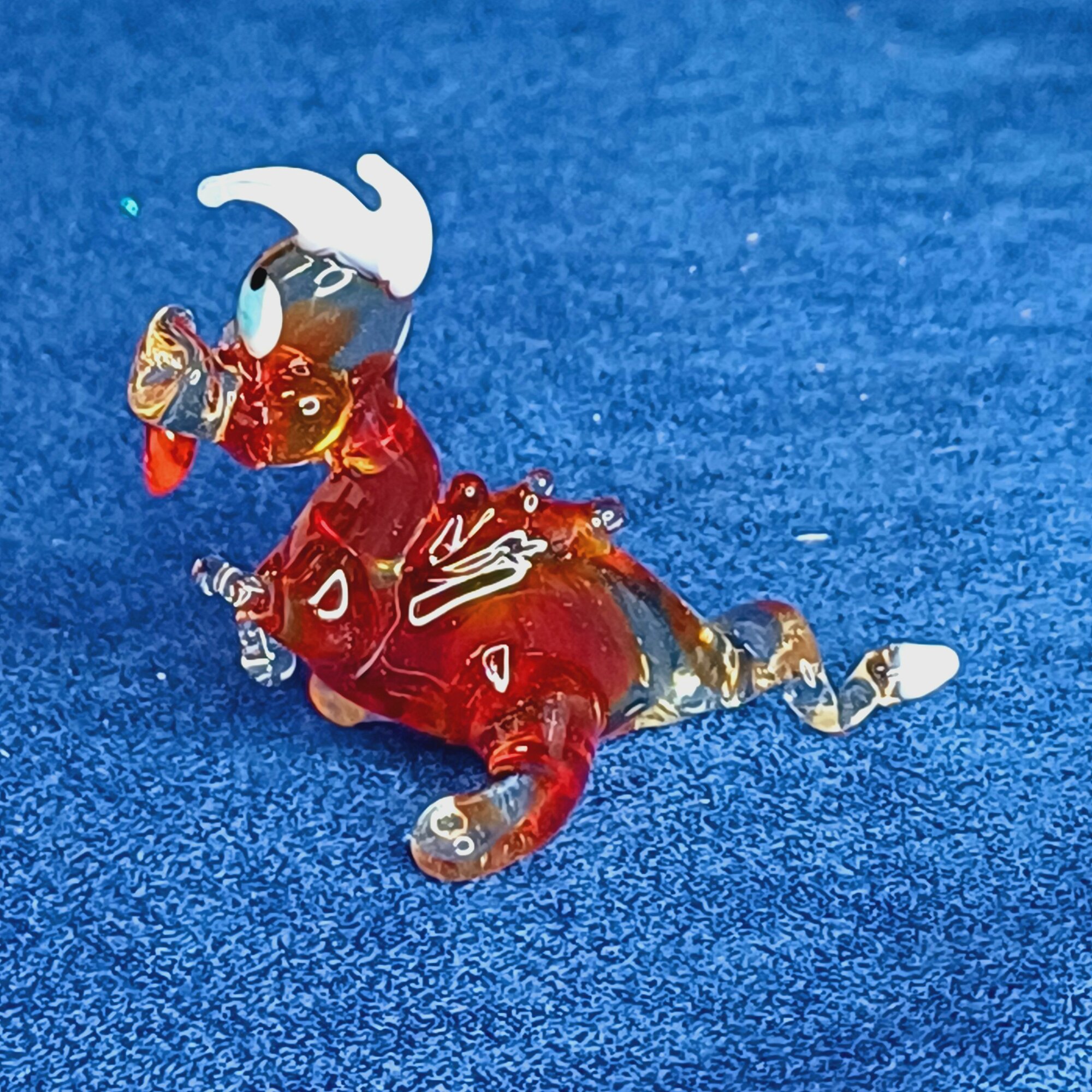 Фигурка стеклянна Дракончик Красный