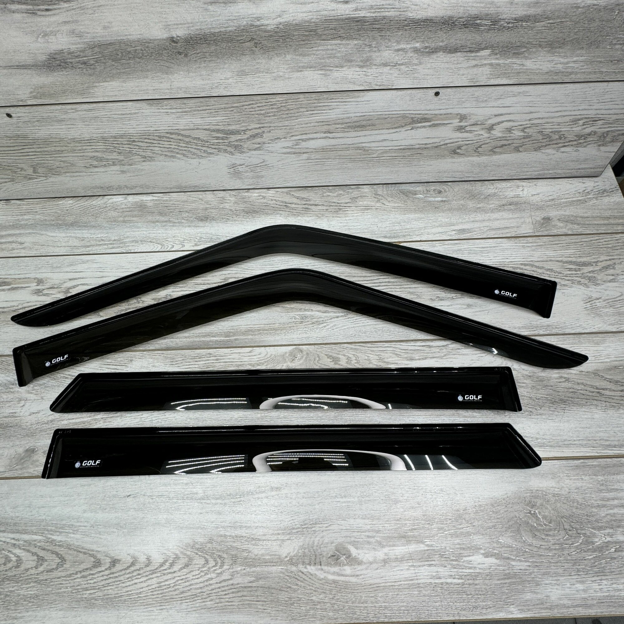 Дефлекторы (ветровики) окон на Volkswagen Golf 2 хэтчбек 1983-1992 (Фольксваген Гольф 2)