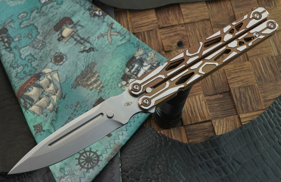 Нож-балисонг Reptilian Киборг 03