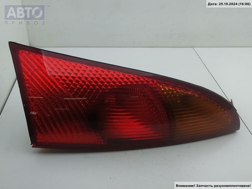 Фонарь задний правый Ford Focus 1 (1998-2005)