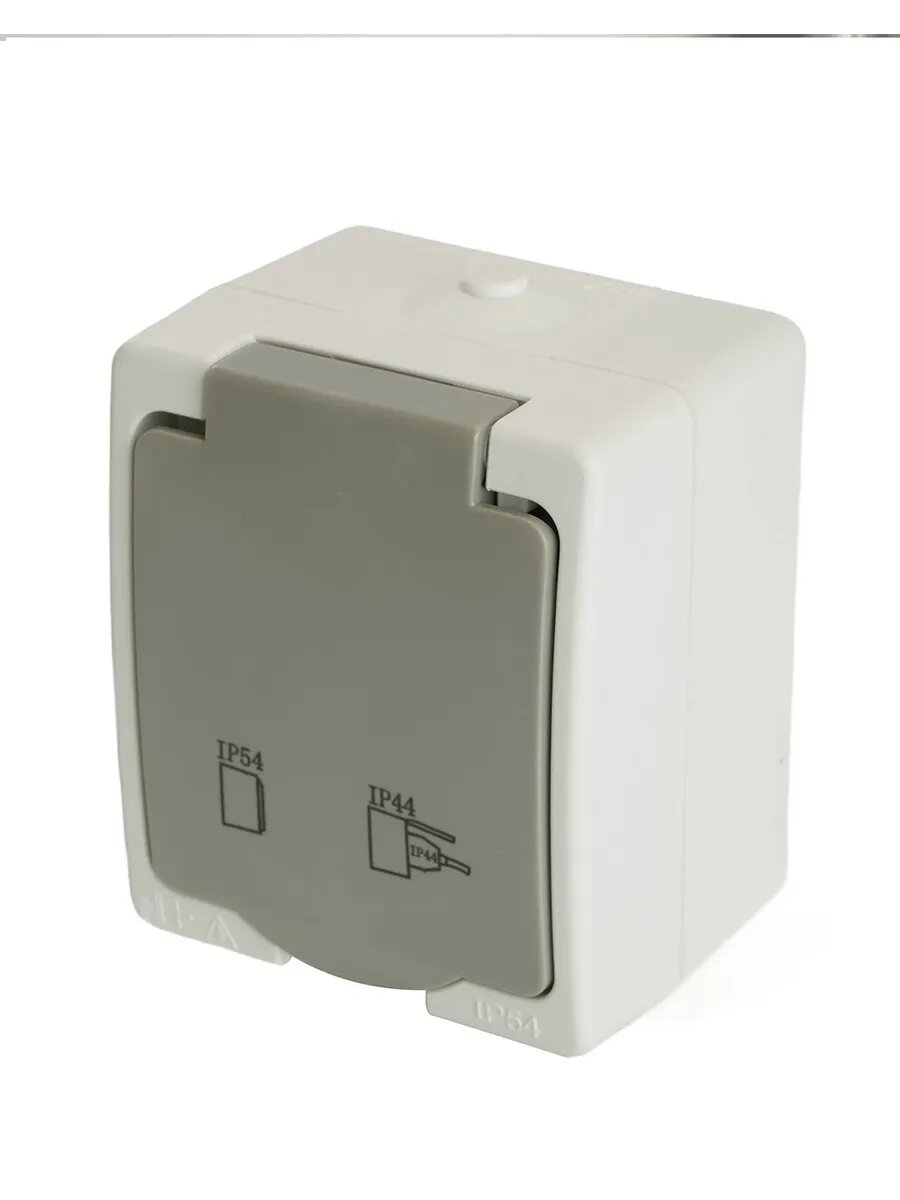 Розетка одинарная с крышкой уличная накладная