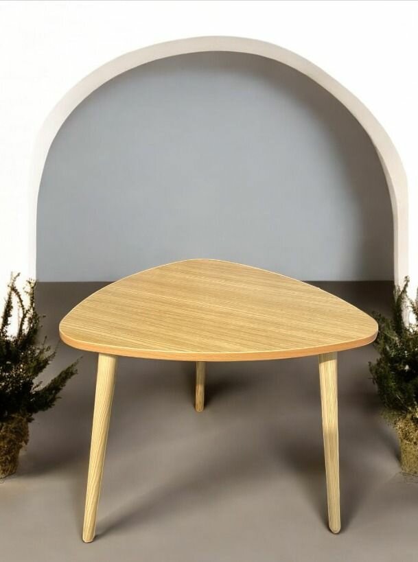 Дизайнерский журнальный стол из натурального Массива и Шпона Американского Белого Дуба