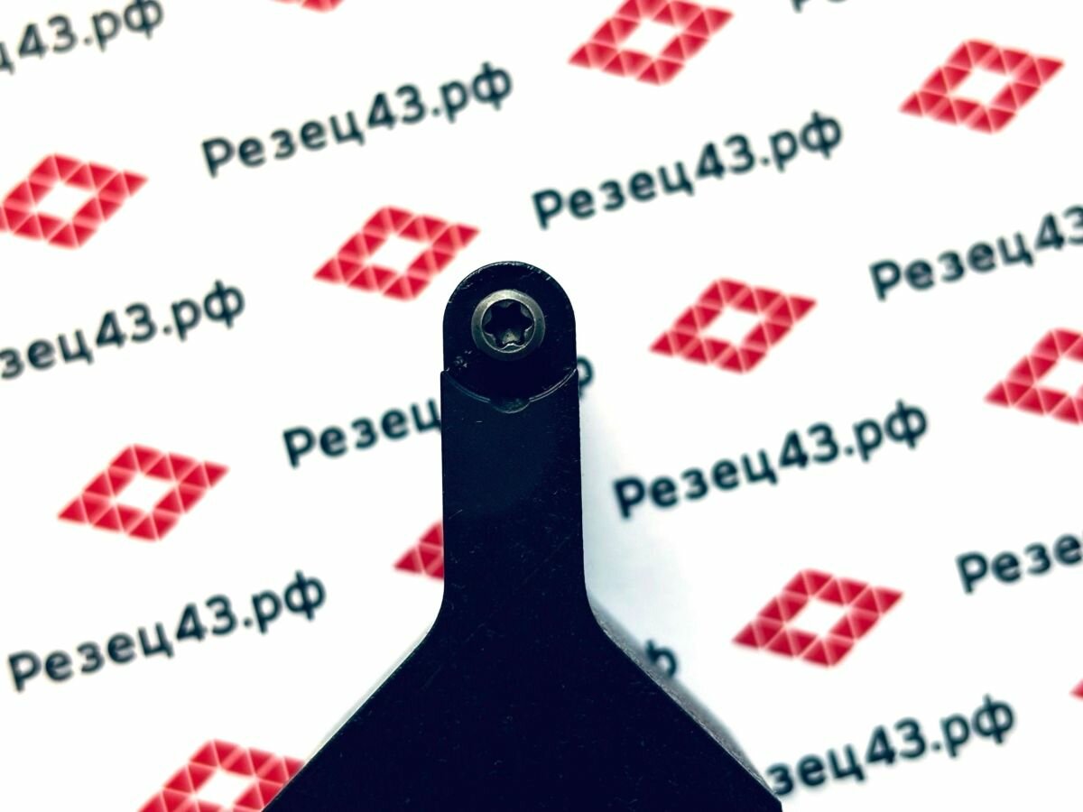 Резец наружного точения SRDCN4040R12