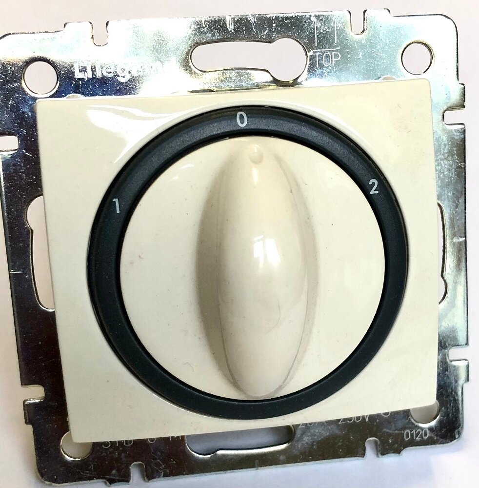 774309 Переключатель поворотный Legrand Valena (Франция) цвет слоновая кость, 1-2-3, 20А