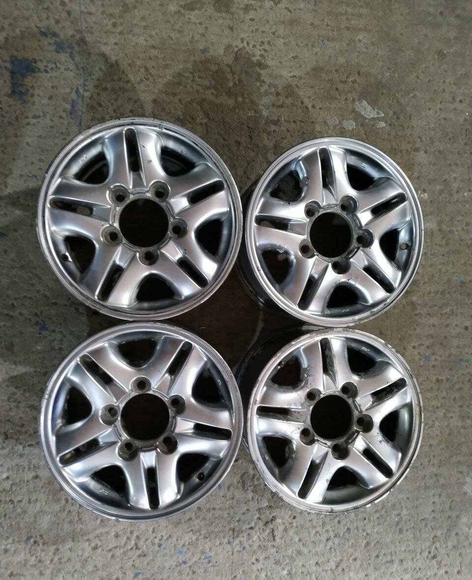 Колесные диски Toyota 16x8 PCD 5x150 D110.1 ET60 (оригинал)