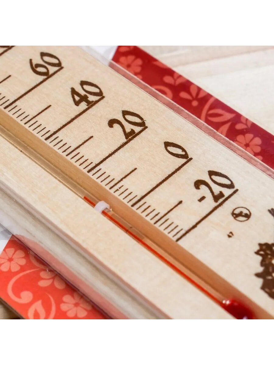 Термометр для бани и сауны в деревянной оправе