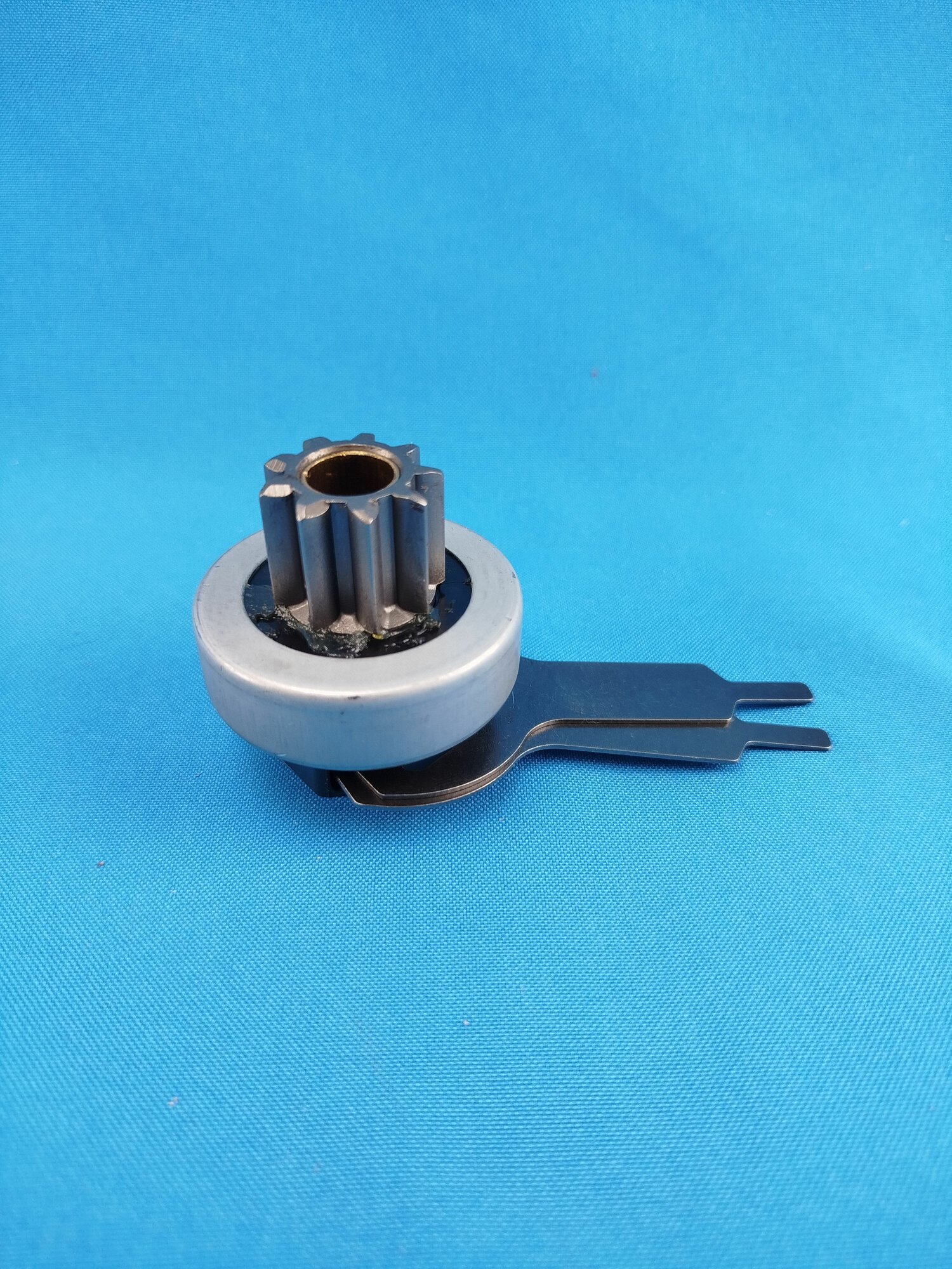 Бендикс (привод) "БАТЭ" для а/м ГАЗ 406дв. на редукторный стартер