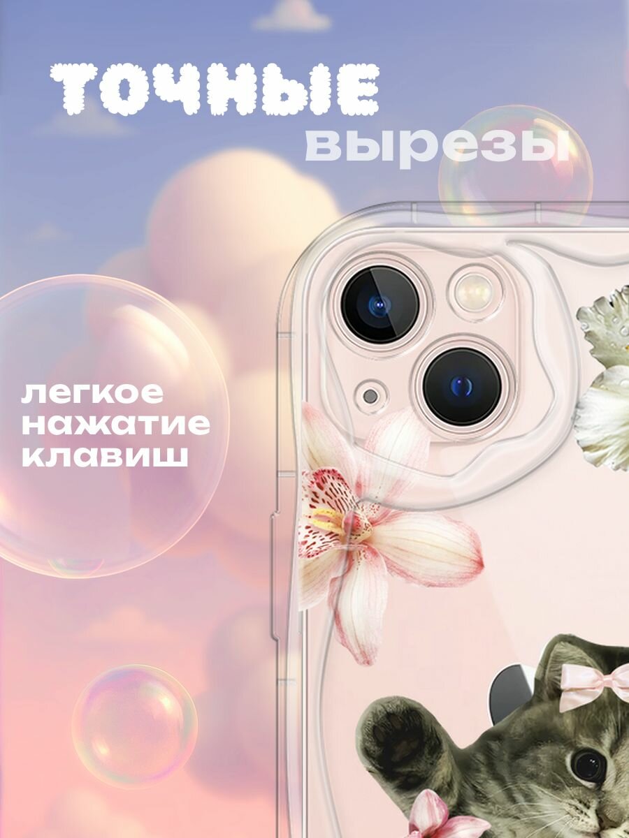Чехол на Apple iPhone 13 / Айфон 13 с принтом "Котенок в цветах" — фото 1