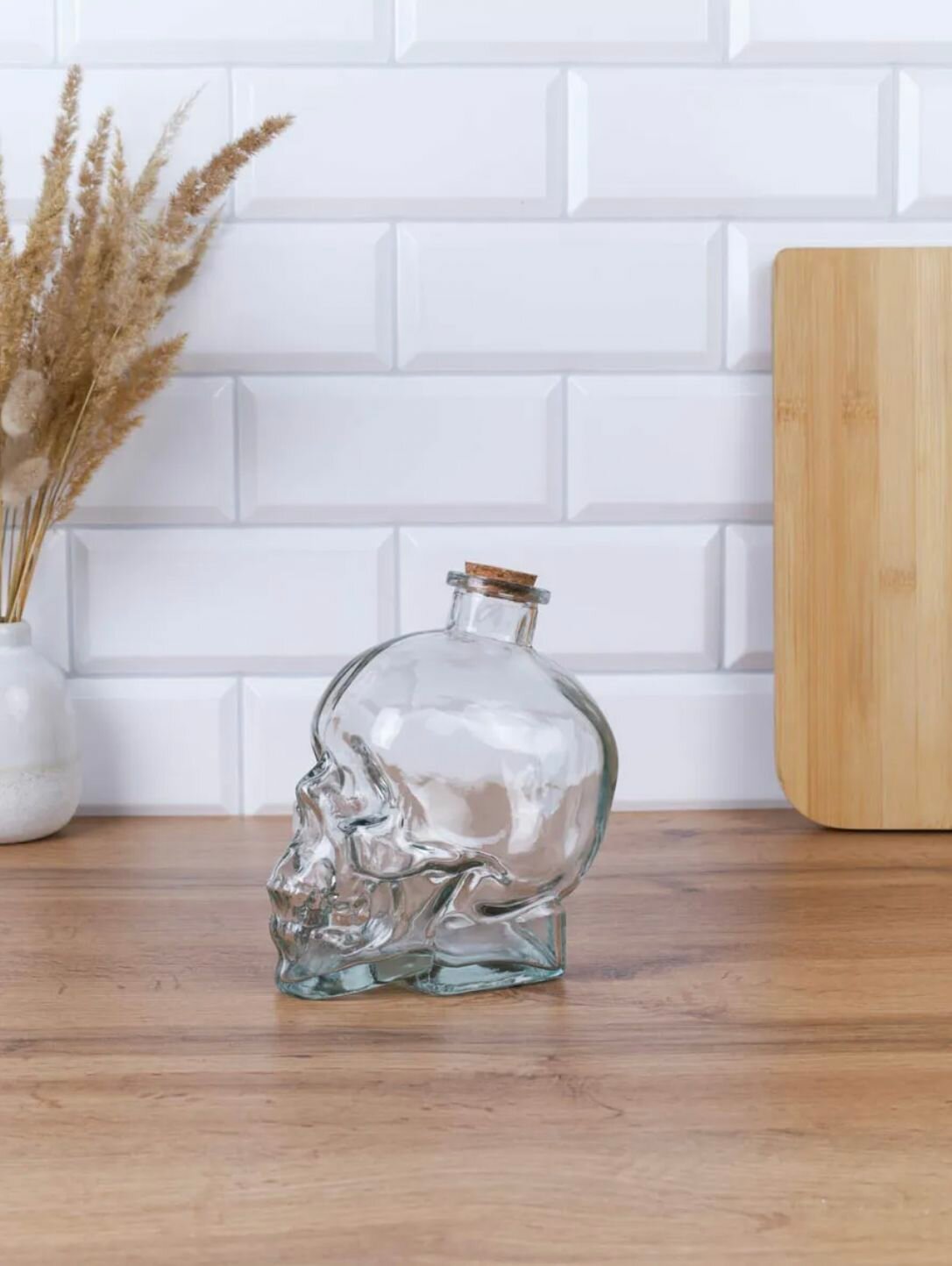 Графин-штоф Череп с бамбуковой пробкой, 450 мл