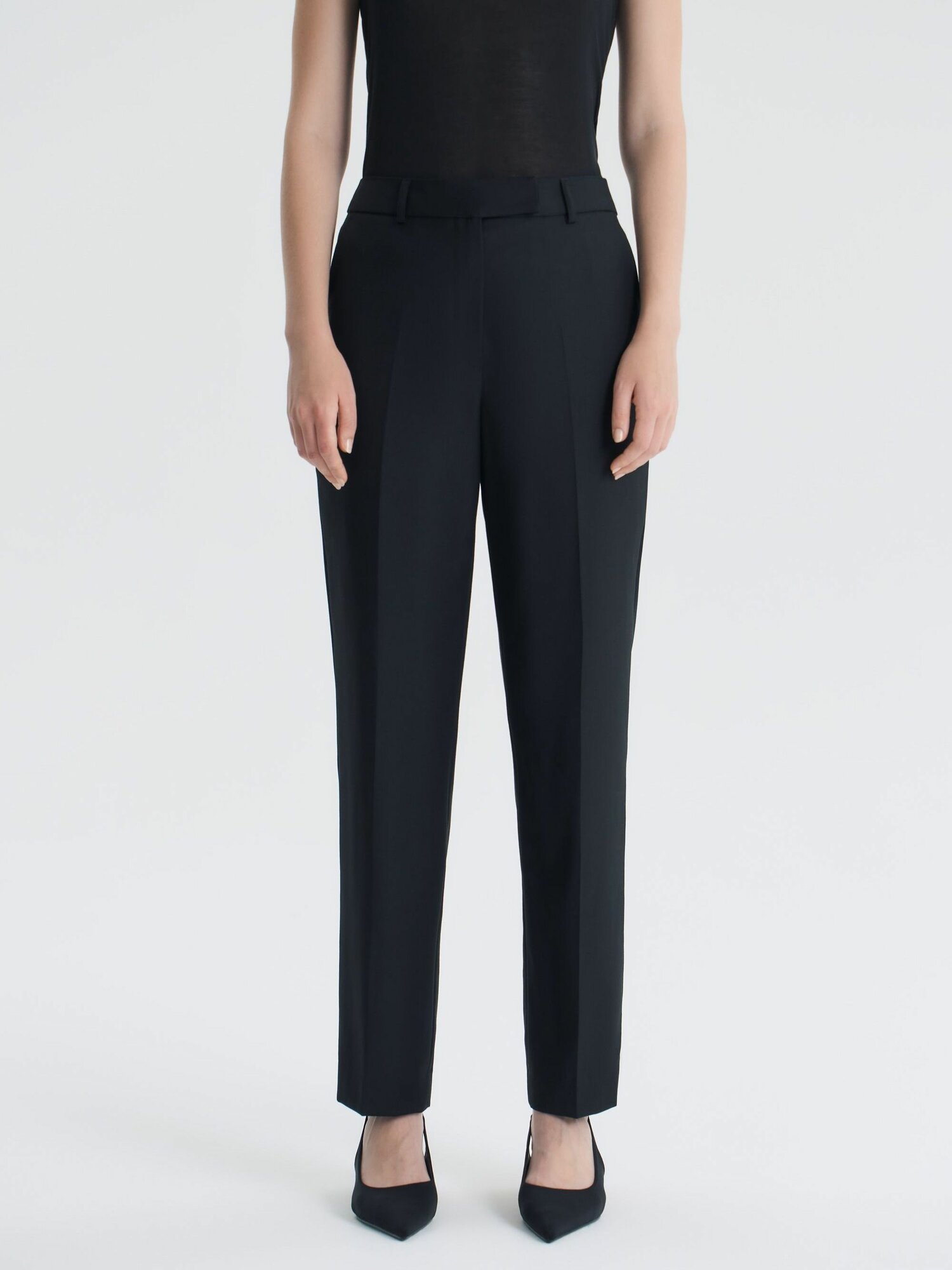 Брюки спортивные