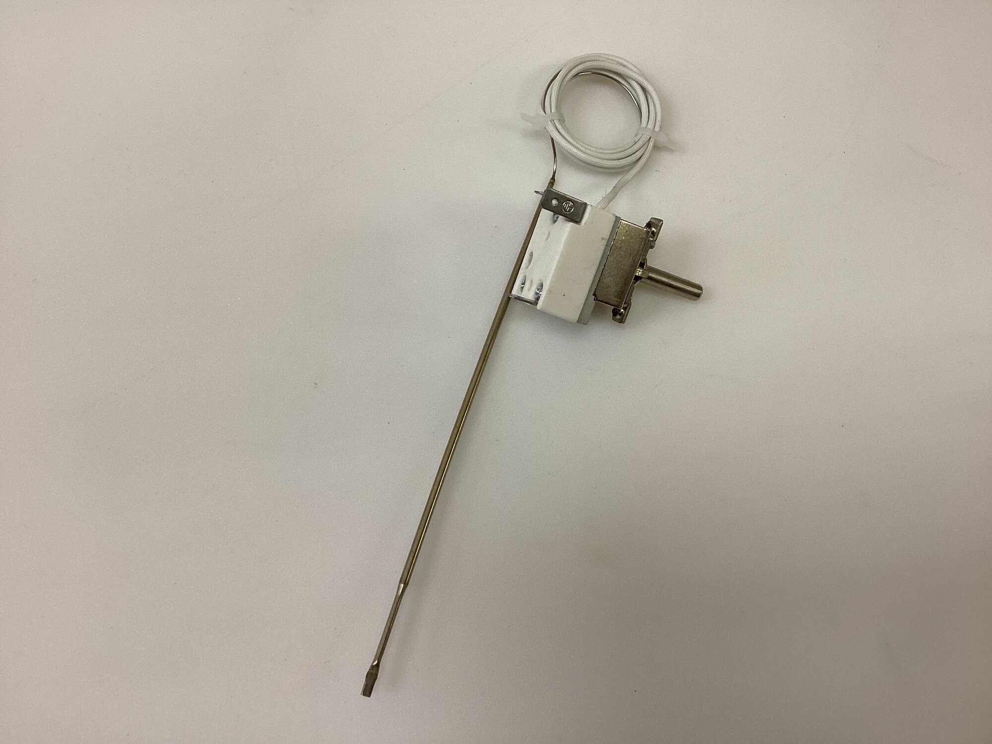 Термостат, для плита электр. Darina 1F2419W